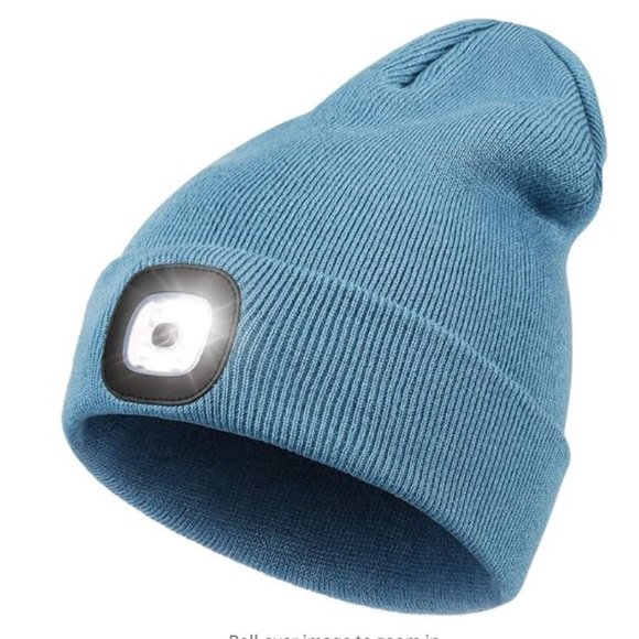 Accessories | Nwt Winter Beanie Hat With Light Rechargeable 4 Led ...